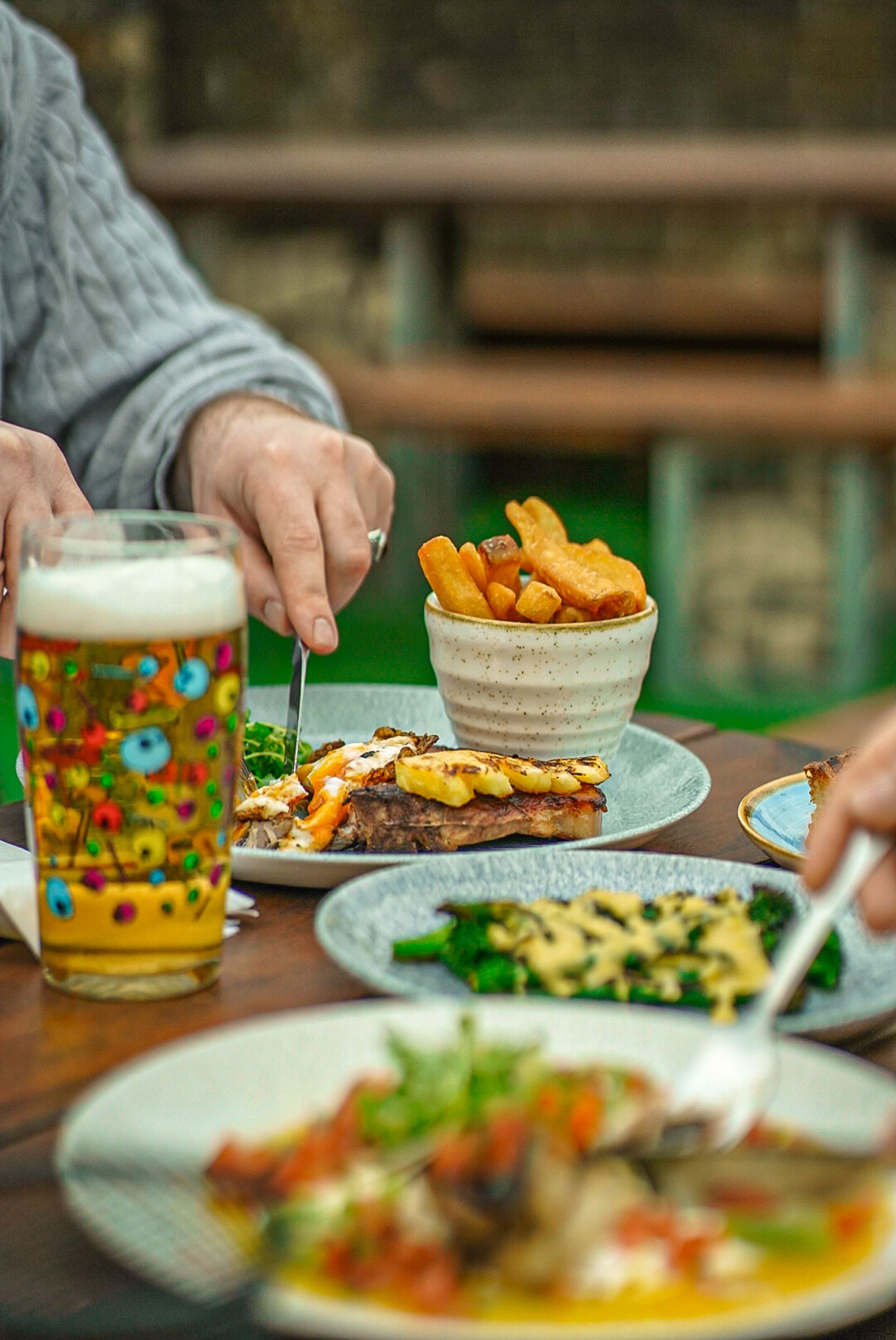 Queen Adelaide | pub | Wandsworth | Young's Pub